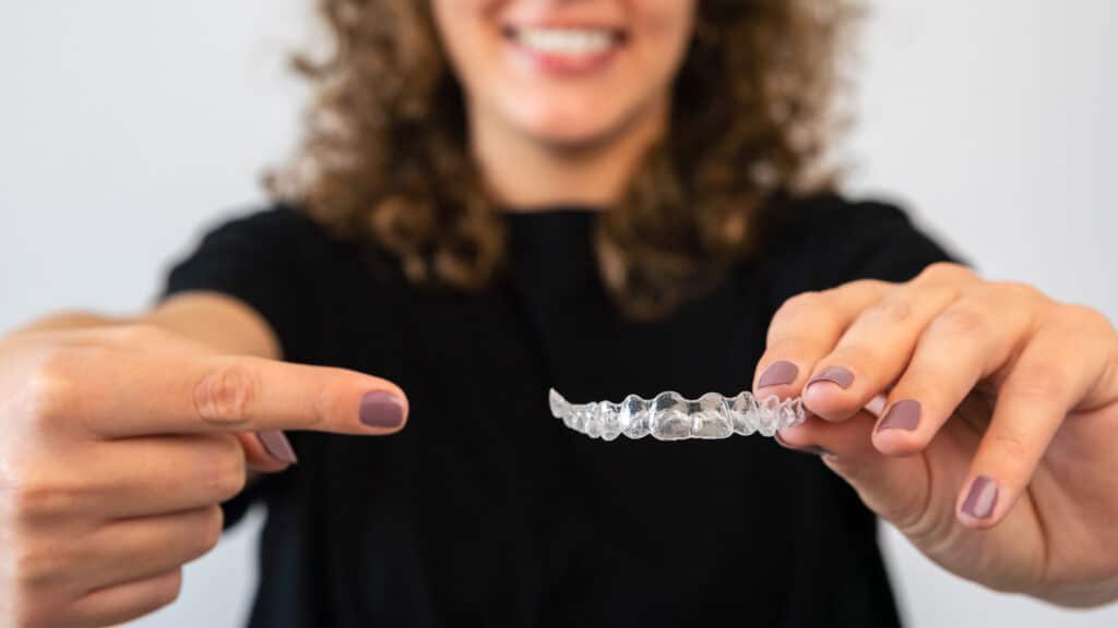How to Get the Best Invisalign Results: Pro Tips & Tricks - Woodbridge Dental Centre | Cosmetic ...